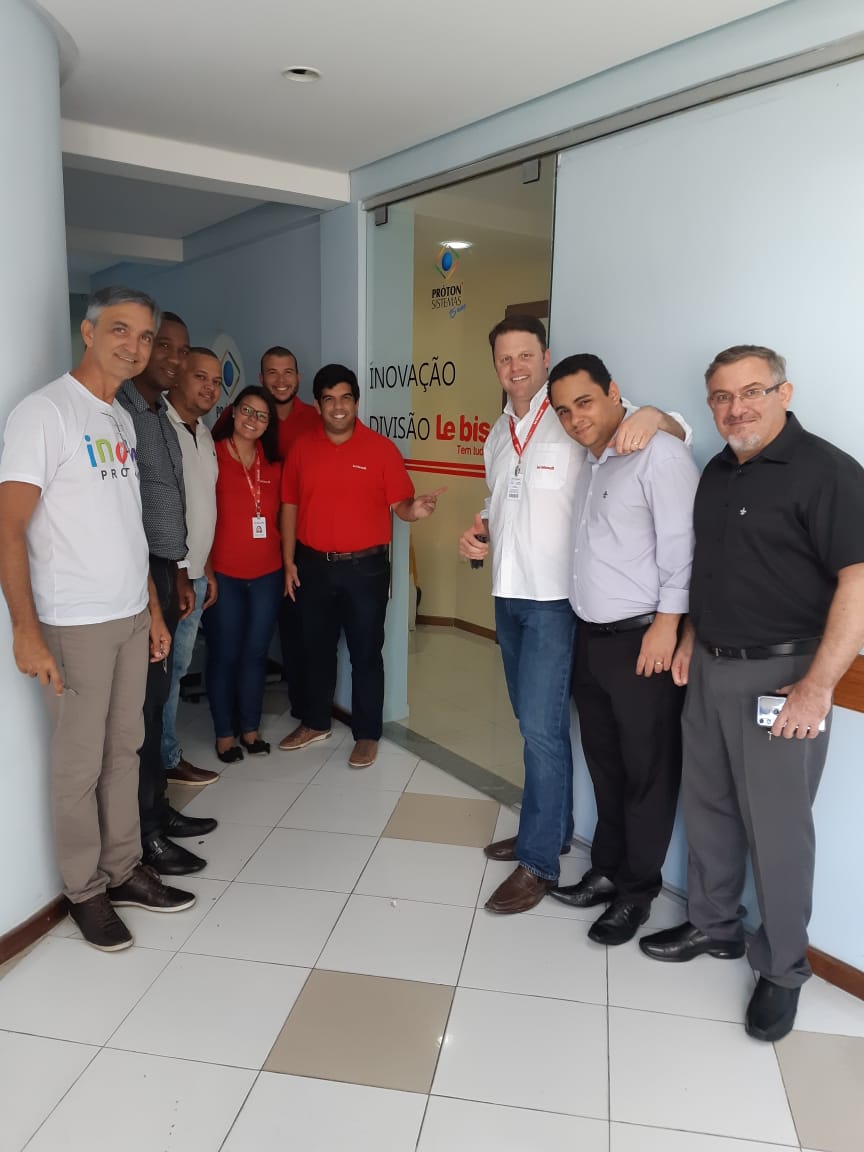 INAUGURAÇÃO DA DIVISÃO INOVAÇÃO LE BISCUIT MARCA OS 24 ANOS DE PARCERIA ...