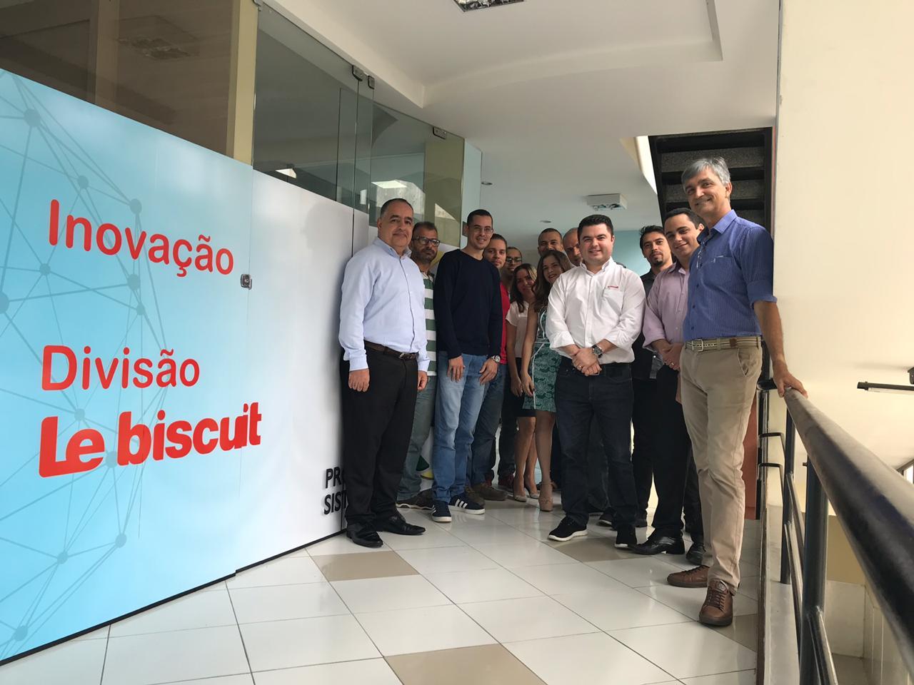 PRÓTON RECEBE VISITA DA DIRETORIA DE TI DA LE BISCUIT – Adolfino Neto